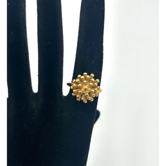 Avon | Jewelry | Vintage Avon Gold Tone Starburst Flower Ring 97s ...